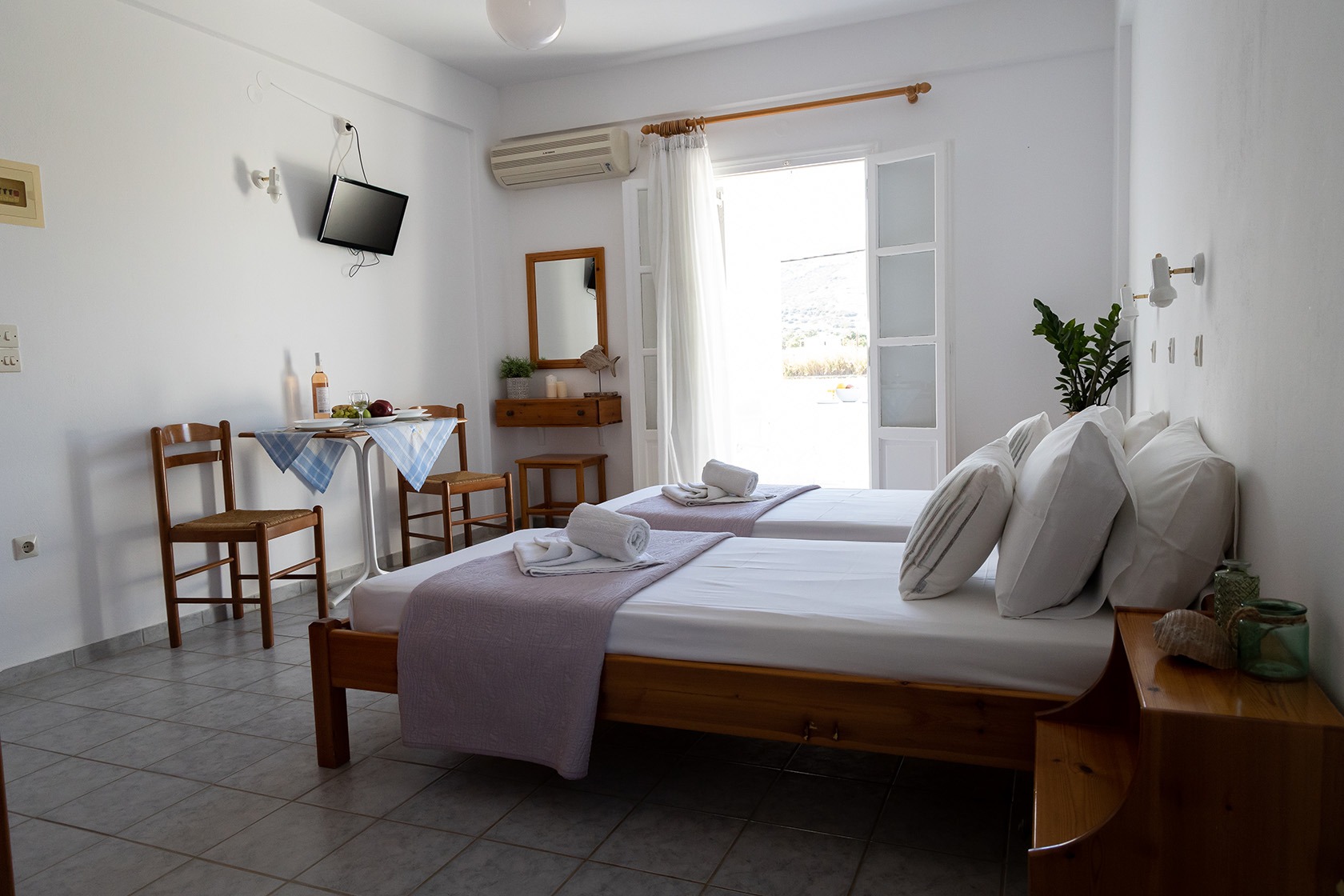 Standard double studio - Seample Studios - Golden Beach Paros Greece